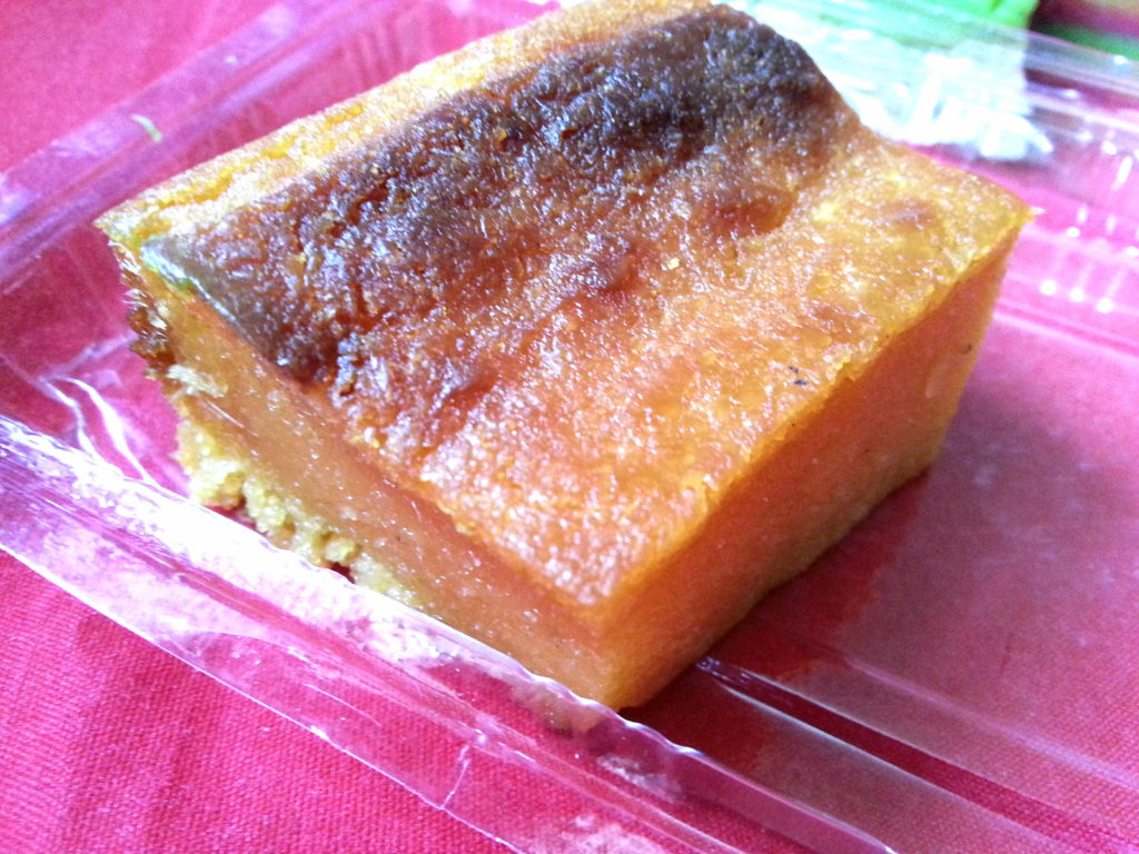 Top 6 Traditional Snacks you must try in Singapore